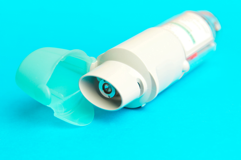 What is Spiriva Guide: Uses, Safety, and Device Tips